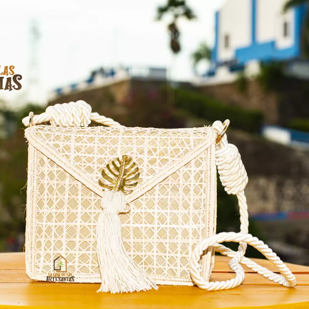 Bolso Carriel | Iraca - La Plaza Morada Bolso Carriel | Iraca - La Plaza Morada